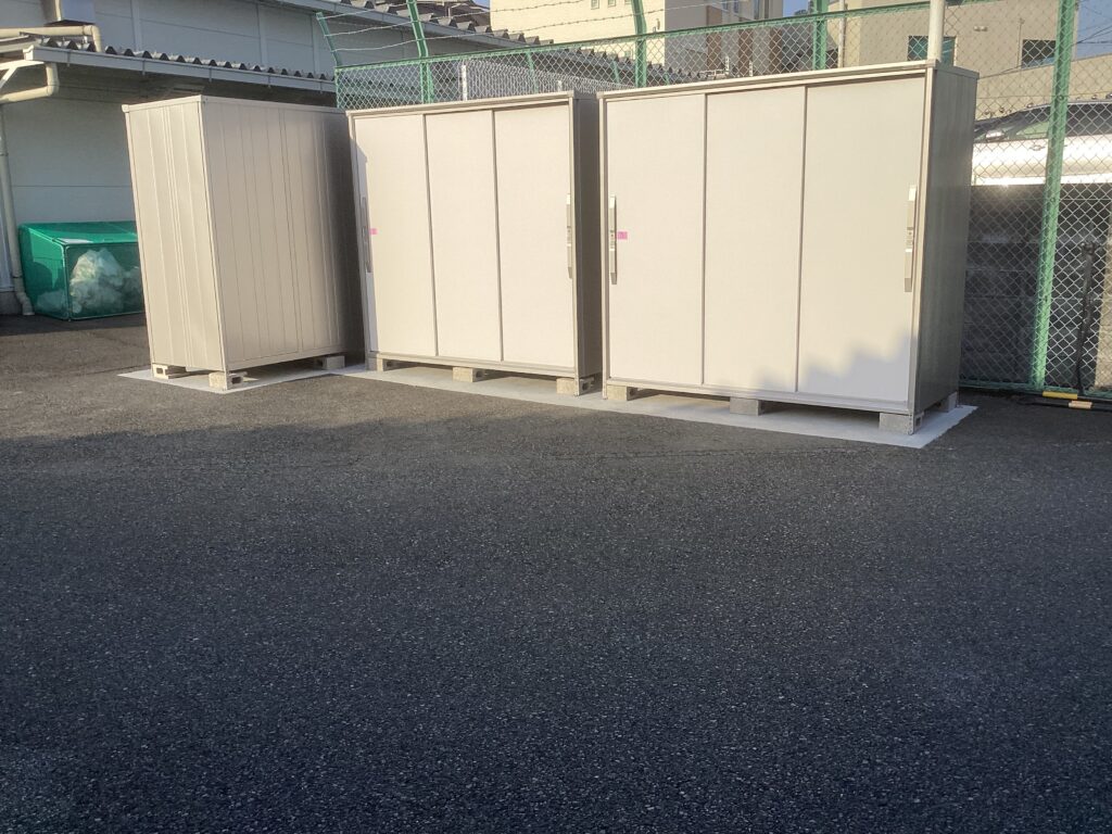 物置設置の工事② | 市川市の工務店DAISHU｜二世帯住宅もお任せください｜自然素材・高耐震・高断熱の注文住宅