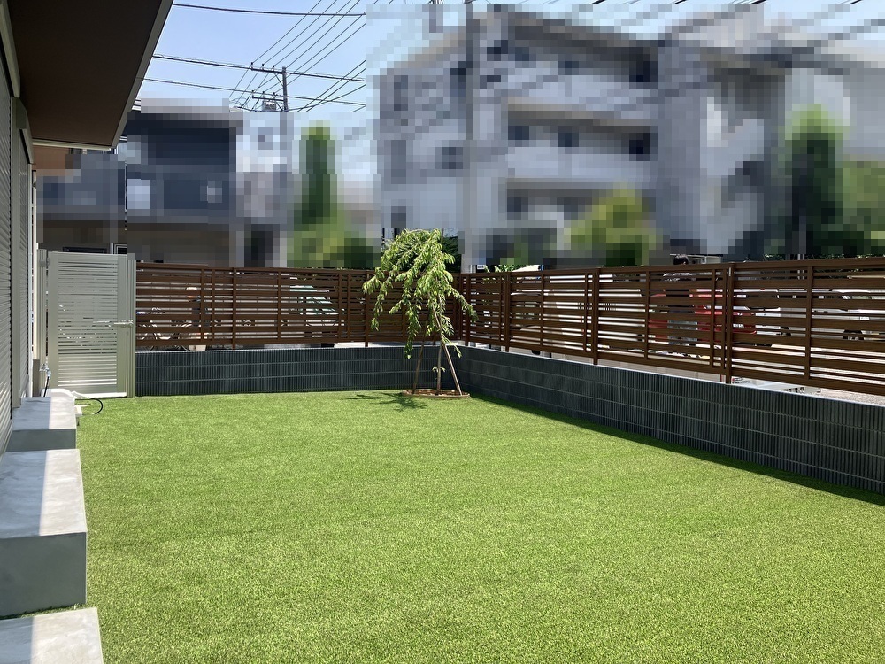 市川市A様邸 人工芝を施工しました！ | 市川市の工務店DAISHU｜二世帯住宅もお任せください｜自然素材・高耐震・高断熱の注文住宅