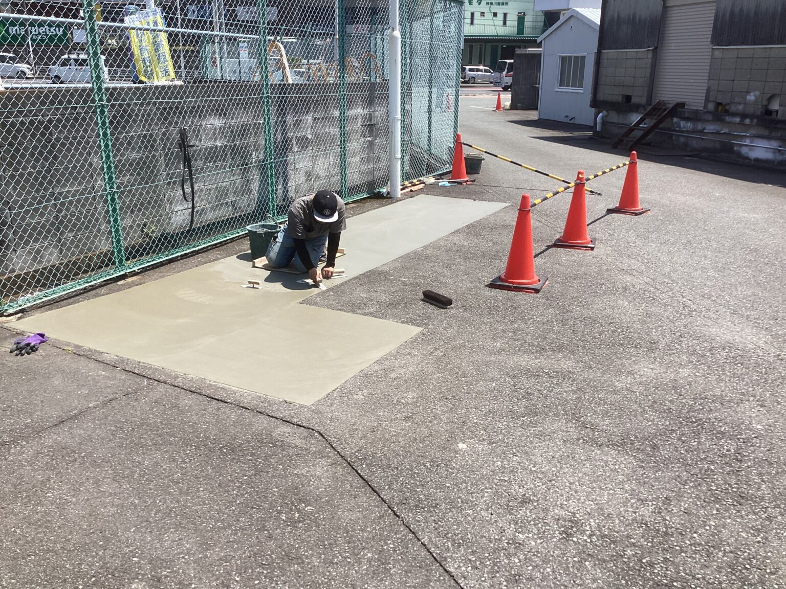 物置設置の工事① | 市川市の工務店DAISHU｜二世帯住宅もお任せください｜自然素材・高耐震・高断熱の注文住宅