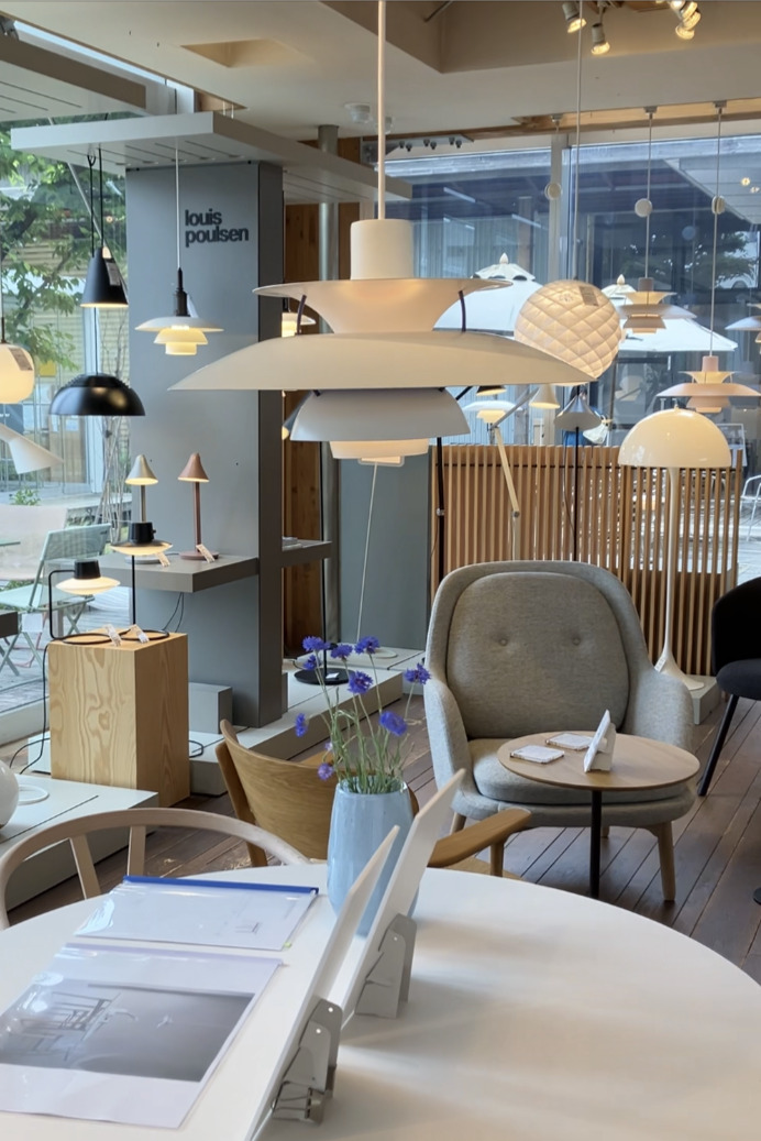 注文住宅×上質で心地よい家具 はじめます | 市川市の工務店DAISHU｜二世帯住宅もお任せください｜自然素材・高耐震・高断熱の注文住宅