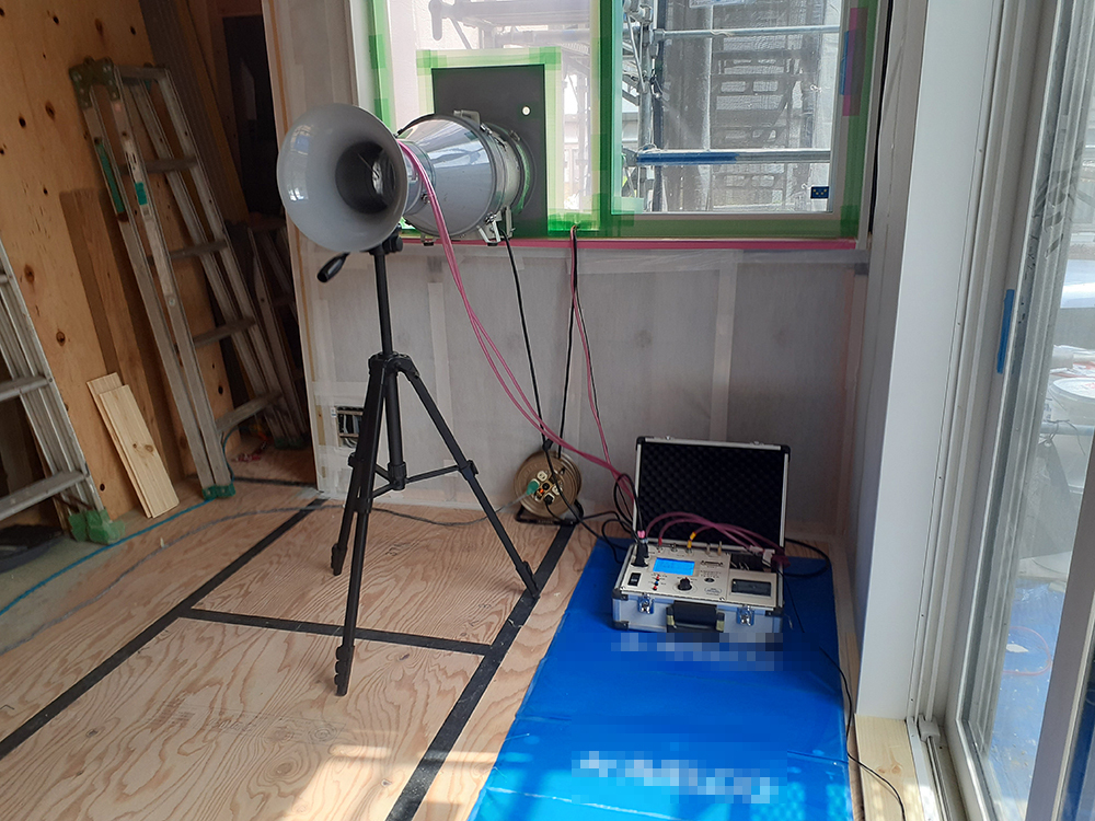 気密（c値）測定 | 市川市の工務店DAISHU｜二世帯住宅もお任せください｜自然素材・高耐震・高断熱の注文住宅