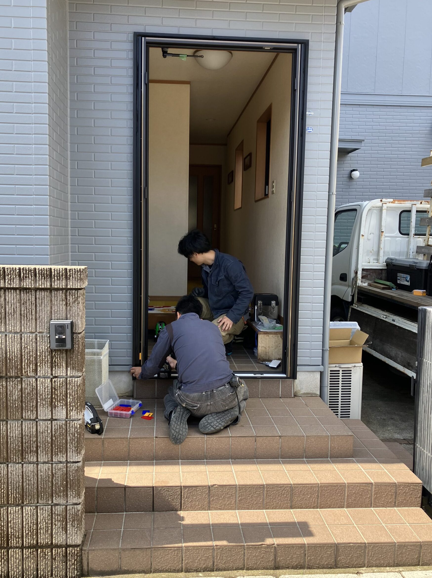 鎌ヶ谷市でリフォーム・玄関カバー工事 | 市川市の工務店DAISHU｜二世帯住宅もお任せください｜自然素材・高耐震・高断熱の注文住宅